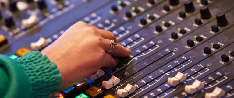 What Equipment is Needed for a Radio Station? • SW1 Radio